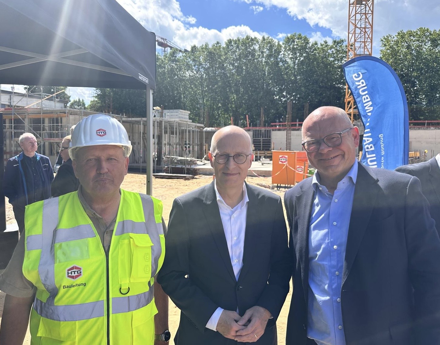 Vorfahrt für Bildung – Feierliche Grundsteinlegung für den Berufs- und ...